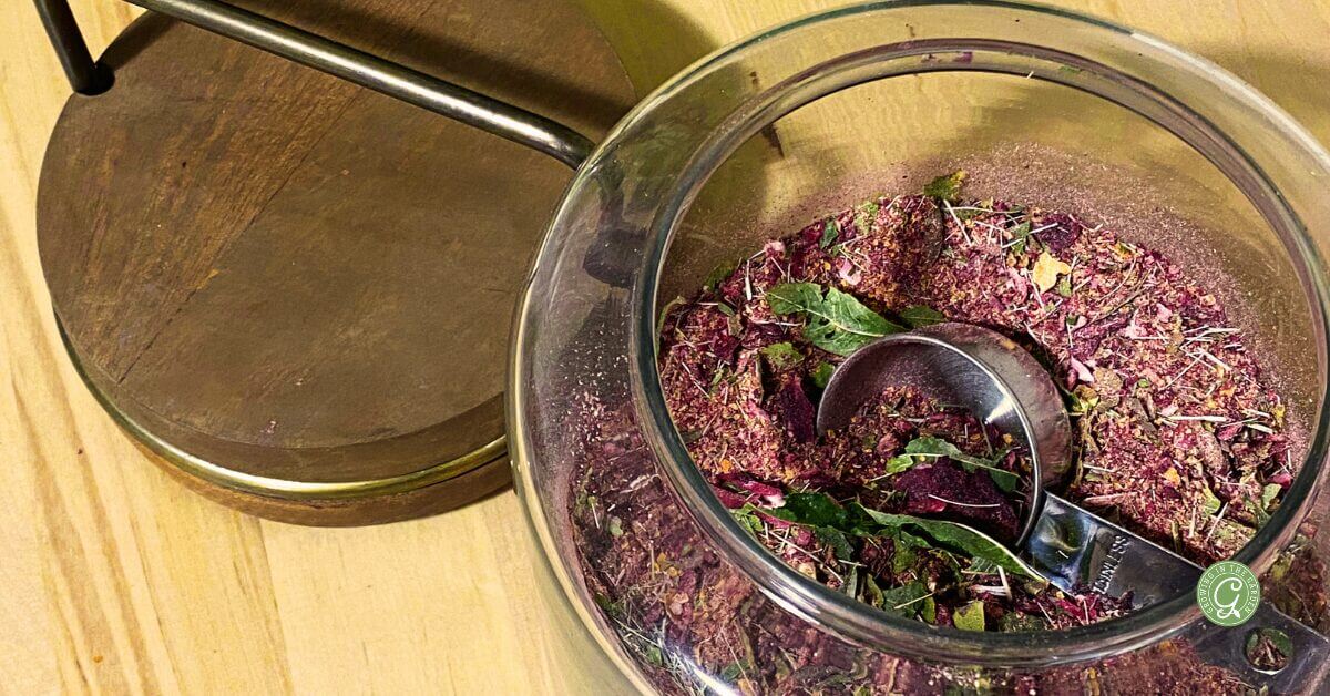 Roselle Citrus Tea - Growing In The Garden